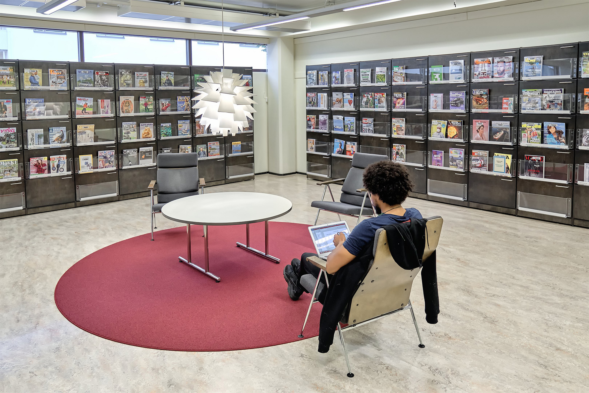 Kotkan kirjastoissa puretaan rajoituksia maaliskuussa | Kotkan kaupunki