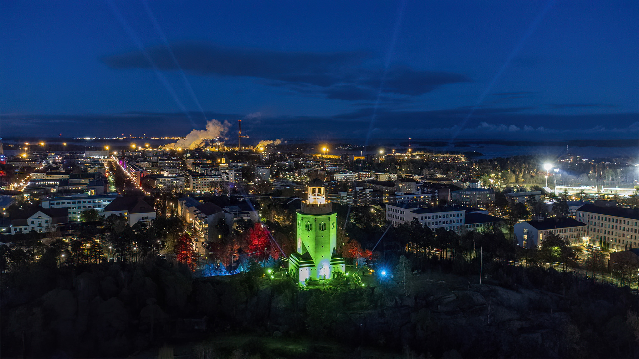 Aaltoja! Valoa ja ääntä Kotkassa -tapahtuma alkoi | Kotkan kaupunki